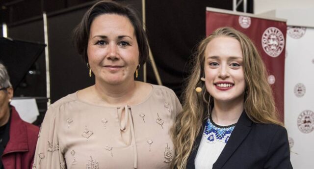 Aki-Matilda Høegh-Dams tale-grønlandsk-aktion i Folketinget afdækker ...